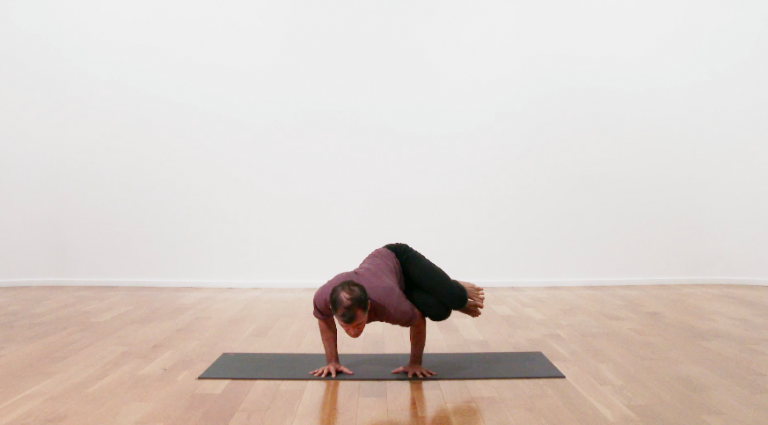 Pose of the Week: Side Crane Pose – Glo | Blog