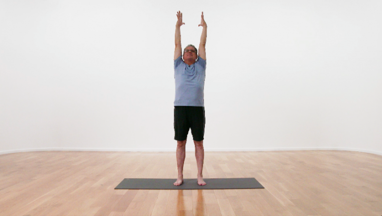 Pose of the Week: Raised Hands Pose – Glo | Blog